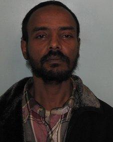 Mehretab Zemichael sought over Whitechapel murder - BBC News