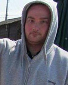 Leysdown beach murder victim named as Gary Pocock - BBC News