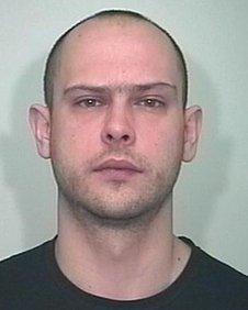 Piano teacher Andrew Pearson jailed for raping pupil - BBC News