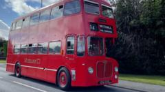 Midland Red bus memories kept alive at transport museum - BBC News