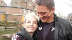 Gordofobia: "Me he pasado la vida temiendo que me llamen gorda" - BBC ...