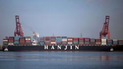 How Hanjin's collapse left a British artist stranded at sea - BBC News