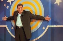 Dale Winton: Life in pictures - BBC News