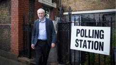 Leave campaign ahead in UK's EU referendum vote - BBC News