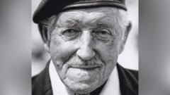 D-Day veteran Edward Gaines from Poole dies aged 98 - BBC News