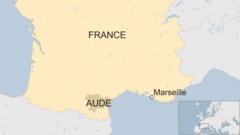 France weather: Red alert as flash floods kill 10 in south-west - BBC News