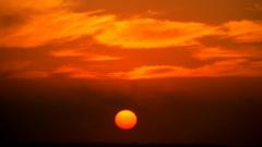 De qué color es realmente el Sol (y no, no es amarillo) - BBC News Mundo