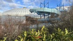 Iconic dome of Swindon Oasis Leisure Centre to be restored - BBC News