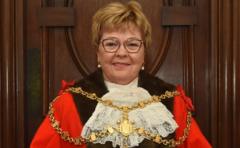 Walsall mayor suspended over racist WhatsApp post - BBC News