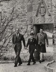 Gordonstoun: The Scottish school that educated a king - BBC News