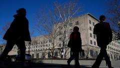 US diplomacy cuts 'decapitates' State Department leadership - BBC News