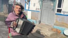 Ukraine war: The cost of occupation in Kherson region - BBC News