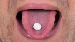 FDA approves 'trackable' pill - BBC News
