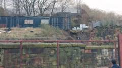 Liverpool Lime Street wall collapse halts trains - BBC News