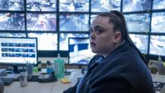 The Capture: BBC thriller's finale splits viewers and critics - BBC News