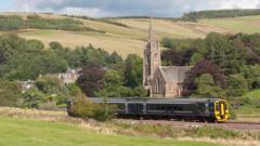 Borders Railway: Future goals for new route drawn up - BBC News