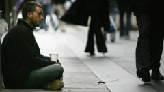 Men from poor backgrounds 'twice as likely to be single' - BBC News