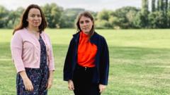 I get abuse and threats online - why can't it be stopped? - BBC News