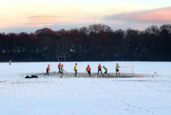 In pictures: Winter scenes from around UK - BBC News