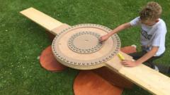 Stonehenge: Did ancient 'machine' move stones from Wales? - BBC News