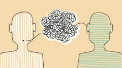 How translation apps iron out embarrassing gaffes - BBC News