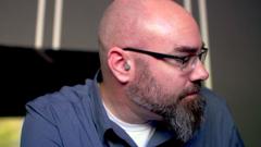 Biohacker: Meet the people 'hacking' their bodies - BBC News