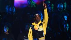 Nicki Minaj: Is the queen of rap's crown fading? - BBC News