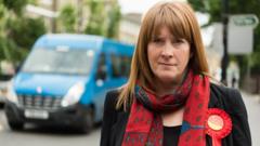 London murder rate overtakes New York's - BBC News