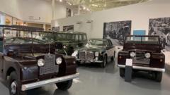 Queen Elizabeth II: A life in Land Rovers - BBC News