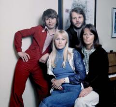 Do Abba's new songs live up to their hits? - BBC News