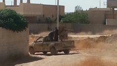 Syria crisis: IS makes deadly return to Kobane - BBC News