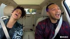 Carpool Karaoke: Eight things to expect from the new series - BBC News