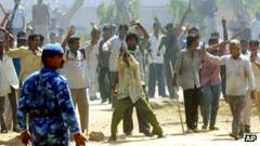 India riots: Nine convicted over Gujarat killings - BBC News