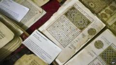 Timbuktu’s treasure trove of African history - BBC News
