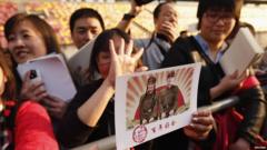 Day in pictures: 11 April 2013 - BBC News