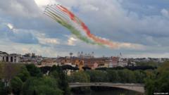 Day in pictures: 23 April 2013 - BBC News