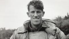 Unseen photographs show how the Everest story broke - BBC News