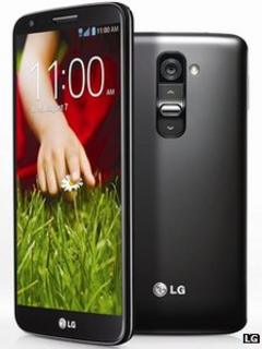 LG puts buttons on back of G2 smartphone - BBC News