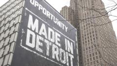 Detroit's bankruptcy battle begins - BBC News