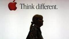 What happened to the McIntosh apple? - BBC News