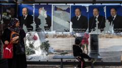 Day in pictures: 15 April 2014 - BBC News