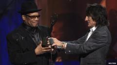 Soul singer and songwriter Bobby Womack dead at 70 - BBC News