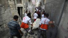In pictures: Gaza conflict intensifies - BBC News
