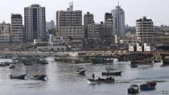 Gaza ceasefire 'extended by a day' after Cairo talks - BBC News