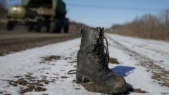 Day in pictures: 17 February 2015 - BBC News