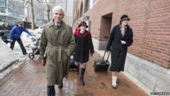 Boston Marathon trial: Tsarnaev faces execution - BBC News