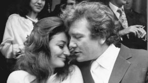 In pictures: Albert Finney's life and career - BBC News