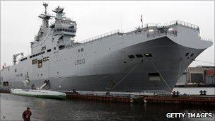 France to sell two Mistral-class warships to Russia - BBC News