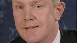 Liverpool Lib Dem Ian Jobling defects to Labour - BBC News