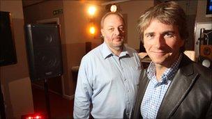 Musician in deal with audio firm - BBC News